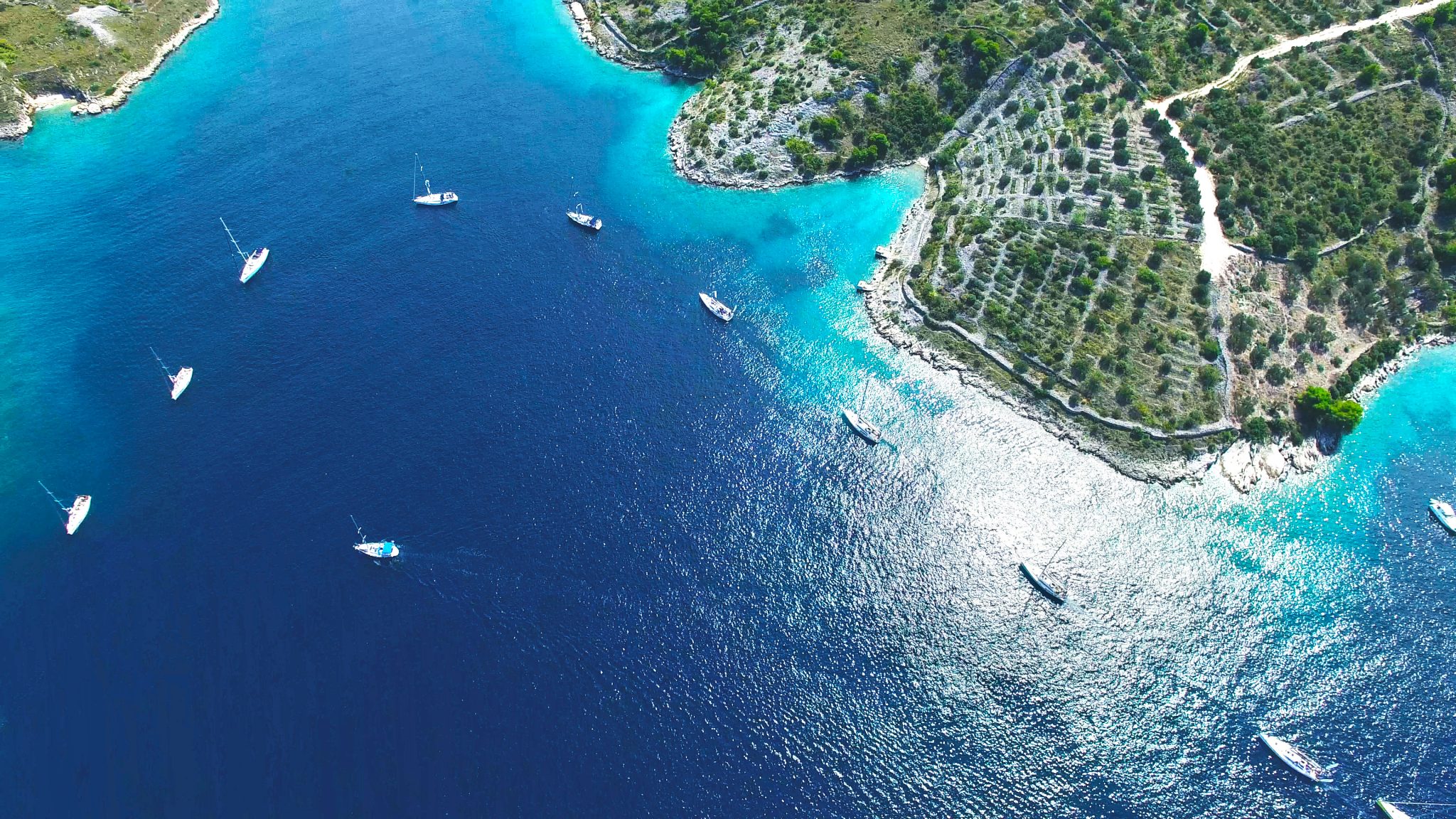 BG-birds-eye-view-3840x2160 - Carol Kent Yacht Charters International ...