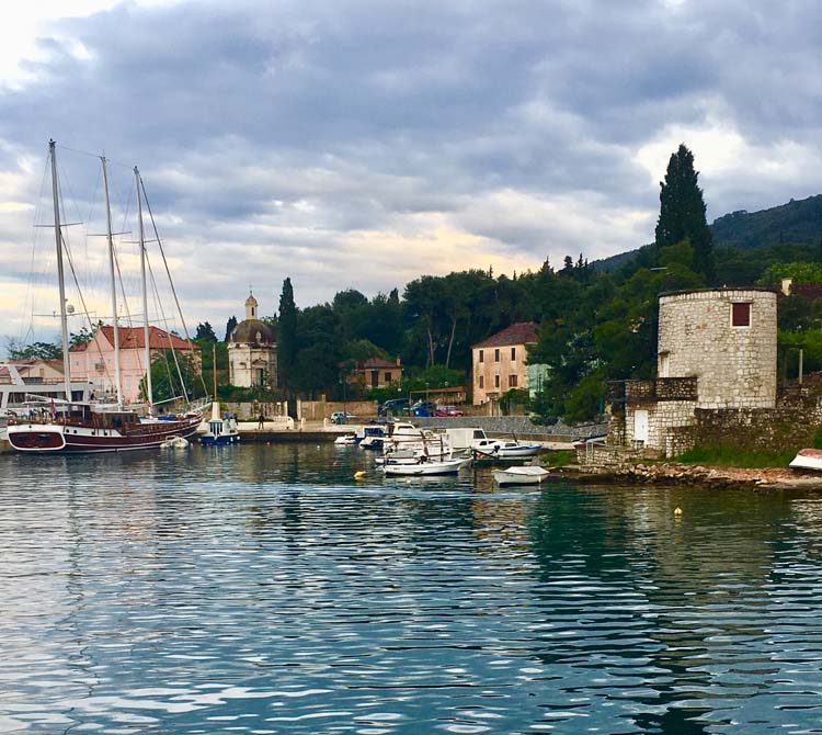 Stari Grad Harbor 14 May Croatia CKYCI - Carol Kent Yacht Charters ...